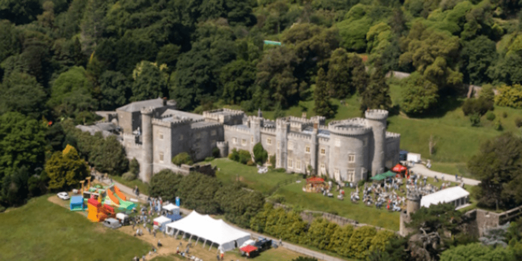 Caerhays Castle Gardens - Visiting? All YOU need to know!