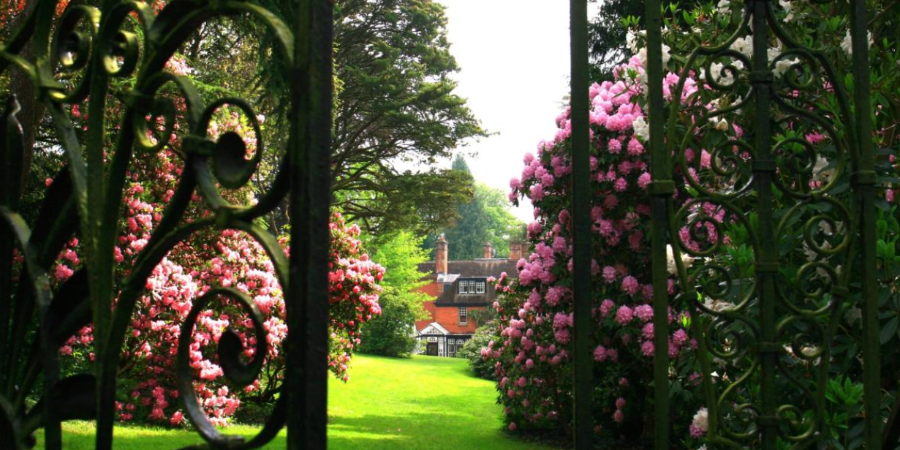 Hergest Croft Gardens - Visitor & Garden Information - Super Gardens
